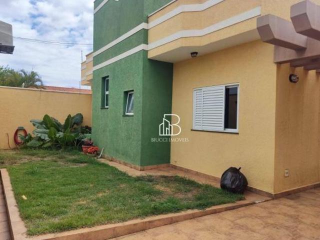 Casa para venda em Bosque Das Palmeiras de 241.00m² com 3 Quartos, 2 Suites e 5 Garagens