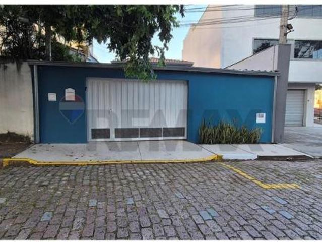 Casa para venda em Bosque de 147.98m² com 3 Quartos, 1 Suite e 3 Garagens