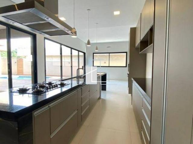 Casa para venda em Bady Bassitt de 210.00m² com 3 Quartos, 3 Suites e 2 Garagens
