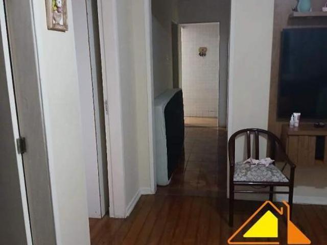 Casa para venda em Baeta Neves de 288.00m² com 3 Quartos e 4 Garagens