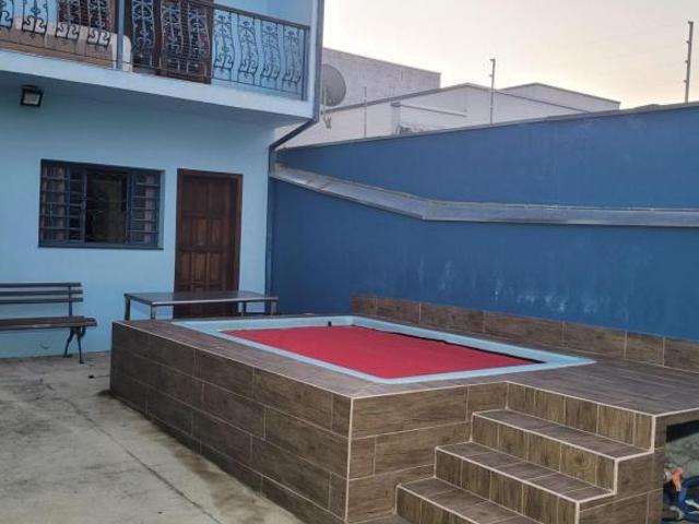 Casa para venda em Bairro Nova Vinhedo de 131.00m² com 4 Quartos, 1 Suite e 7 Garagens
