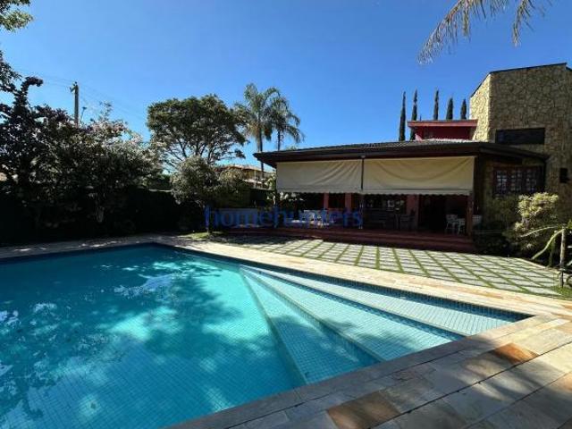 Casa para venda em Bairro Das Palmeiras de 556.00m² com 4 Quartos, 4 Suites e 6 Garagens