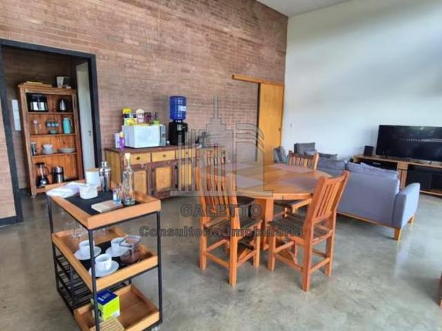 Casa para venda em Bairro dos Limas de 143.88m² com 2 Quartos, 2 Suites e 4 Garagens