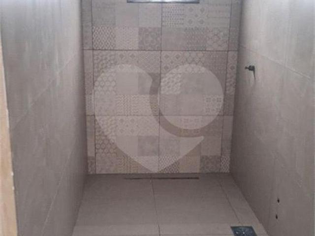 Casa para venda em Bairro Inválido de 150.00m² com 3 Quartos, 1 Suite e 4 Garagens