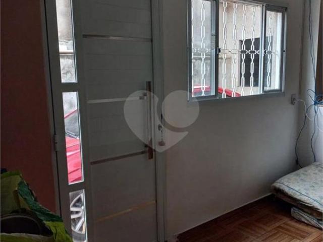 Casa para venda em Bairro Inválido de 110.00m² com 2 Quartos e 1 Garagem