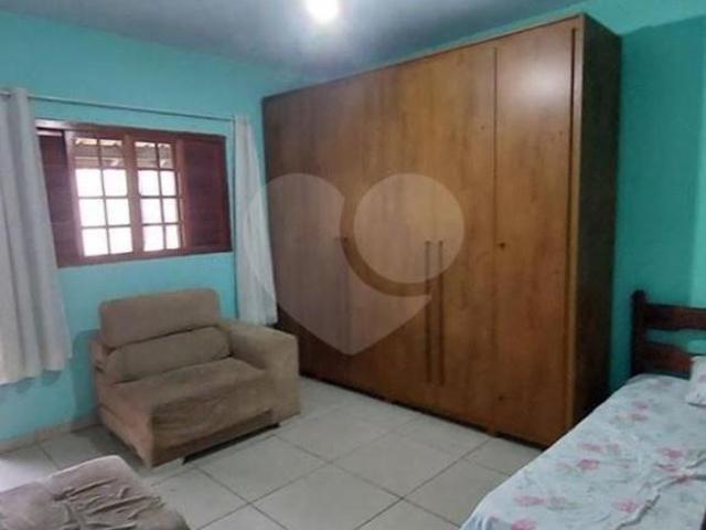 Casa para venda em Bairro Inválido de 120.00m² com 3 Quartos e 4 Garagens