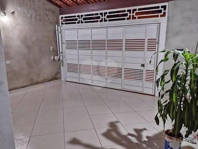 Casa para venda em Bairro Inválido de 129.00m² com 3 Quartos e 2 Garagens