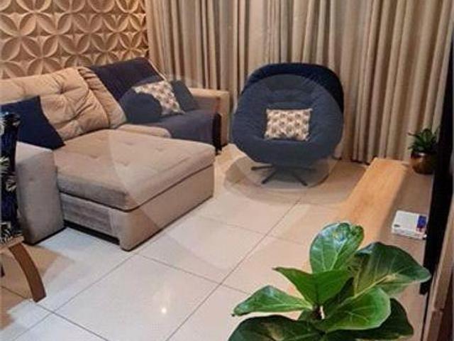 Casa para venda em Bairro Inválido de 206.00m² com 3 Quartos, 1 Suite e 7 Garagens