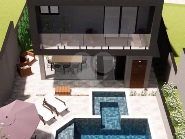 Casa para venda em Bairro Inválido de 230.00m² com 3 Quartos, 3 Suites e 2 Garagens