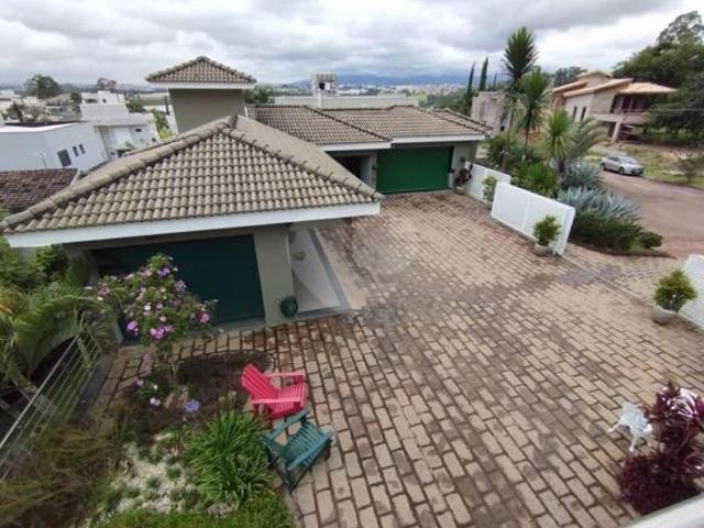 Casa para venda em Bairro Inválido de 659.00m² com 5 Quartos, 3 Suites e 7 Garagens