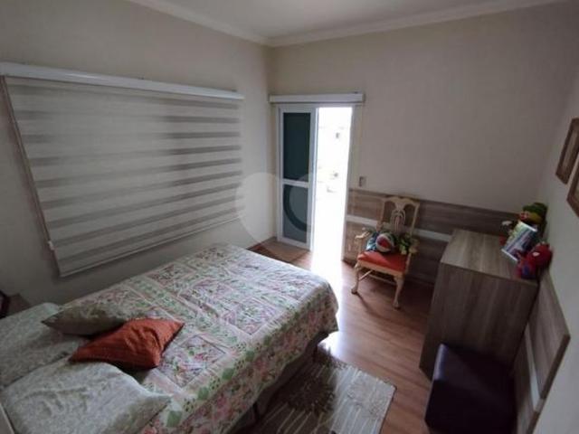 Casa para venda em Bairro Inválido de 659.00m² com 5 Quartos, 3 Suites e 7 Garagens