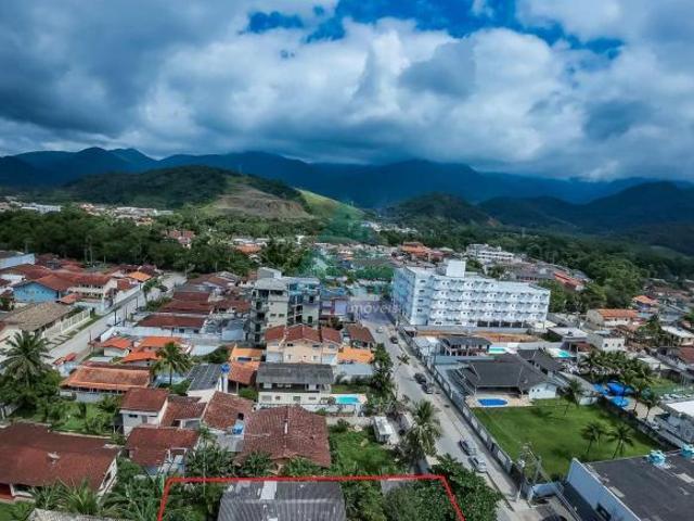 Casa para venda em Balneário Maranduba de 241.00m² com 2 Quartos e 3 Garagens