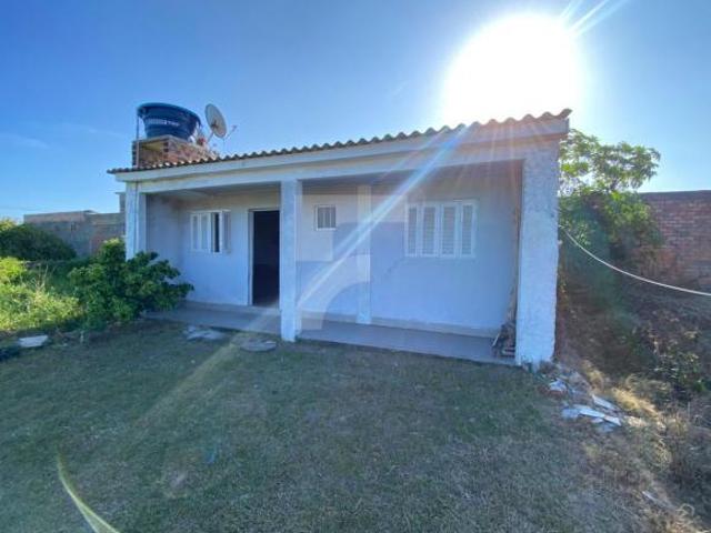 Casa para Venda em Balneário Pinhal, Centro, 2 dormitórios, 1 banheiro, 1 vaga