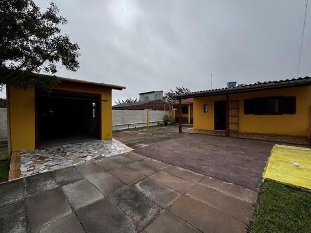 Casa para Venda em Balneário Pinhal, Magistério, 3 dormitórios, 2 banheiros, 1 vaga