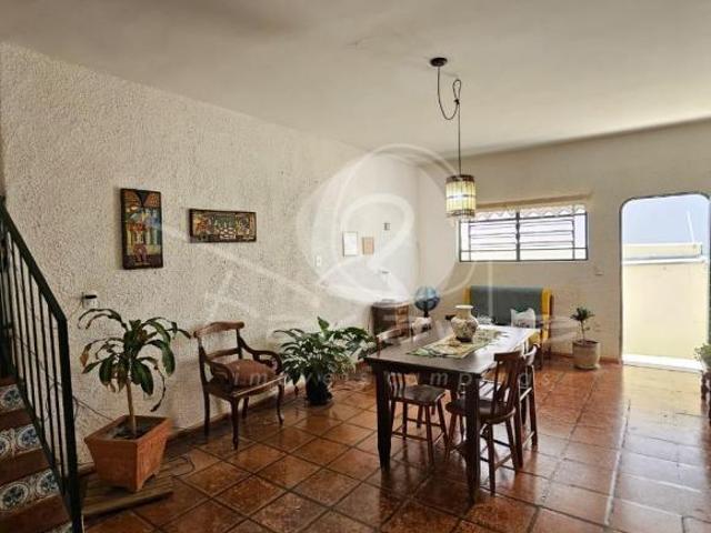 Casa para venda em Barão Geraldo em Campinas R$836mil Casa precisa de reforma Façanha Imóveis C