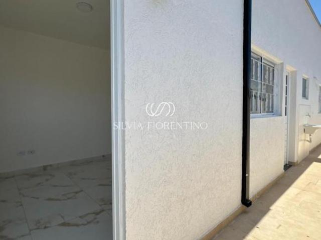Casa para venda em Barreiro de 100.00m² com 2 Quartos, 1 Suite e 1 Garagem