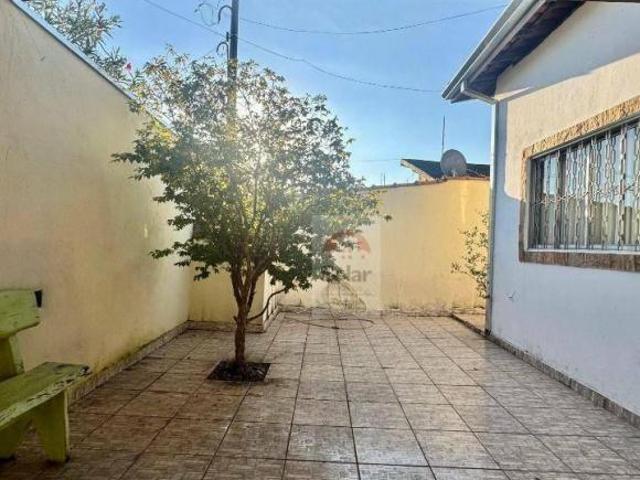 Casa para venda em Barreiro de 170.00m² com 3 Quartos, 1 Suite e 2 Garagens