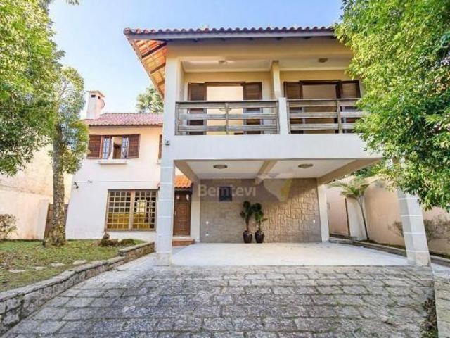 Casa para venda em Barreirinha de 324.00m² com 4 Quartos, 1 Suite e 4 Garagens