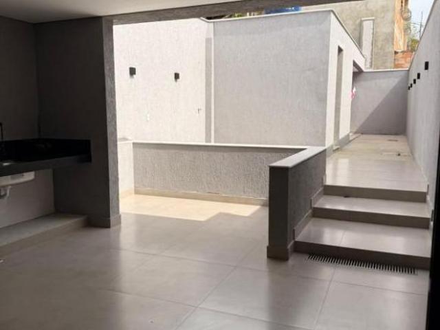 Casa para venda em Betânia, Contagem