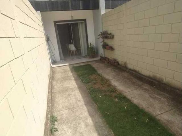 Casa para Venda em Betim, BANDEIRINHAS, 3 dormitórios, 1 suíte, 1 banheiro, 2 vagas