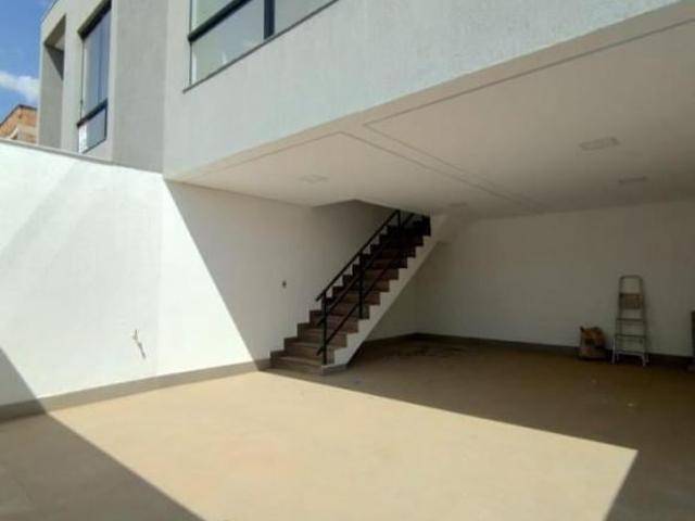 Casa para Venda em Betim, Duque de Caxias