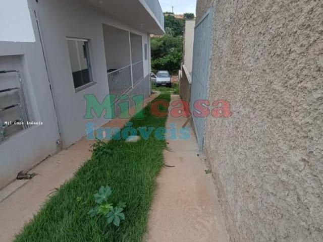 Casa para Venda em Betim, PAQUETÁ, 2 dormitórios, 1 banheiro, 1 vaga