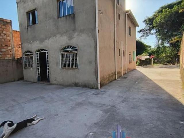 Casa para Venda em Betim, Petrovale, 4 dormitórios, 1 suíte, 2 banheiros, 2 vagas