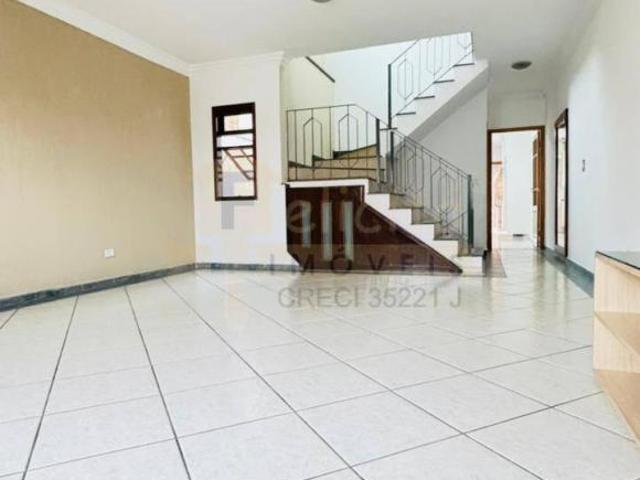 Casa para venda em Bela Vista de 182.00m² com 3 Quartos, 1 Suite e 4 Garagens