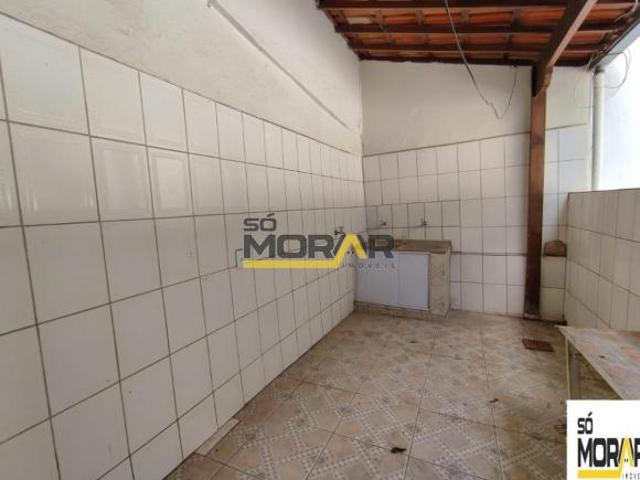 Casa para Venda em Belo Horizonte / MG no bairro Sagrada Familia