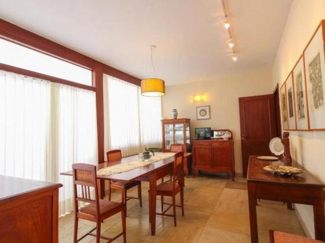Casa para Venda em Belo Horizonte, Serra, 4 dormitórios, 1 suíte, 3 banheiros, 5 vagas