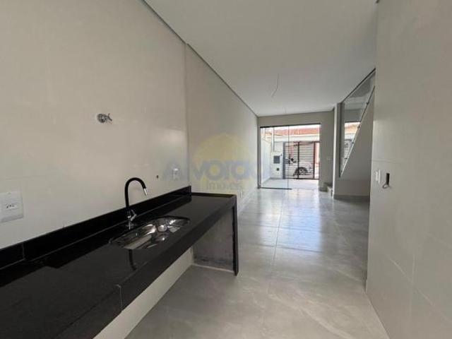Casa para Venda em Belo Horizonte, PLANALTO, 2 dormitórios, 2 suítes, 3 banheiros, 1 vaga