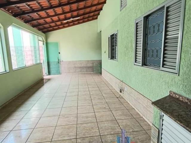 Casa para Venda em Belo Horizonte, Tirol, 4 dormitórios, 1 suíte, 2 banheiros, 4 vagas