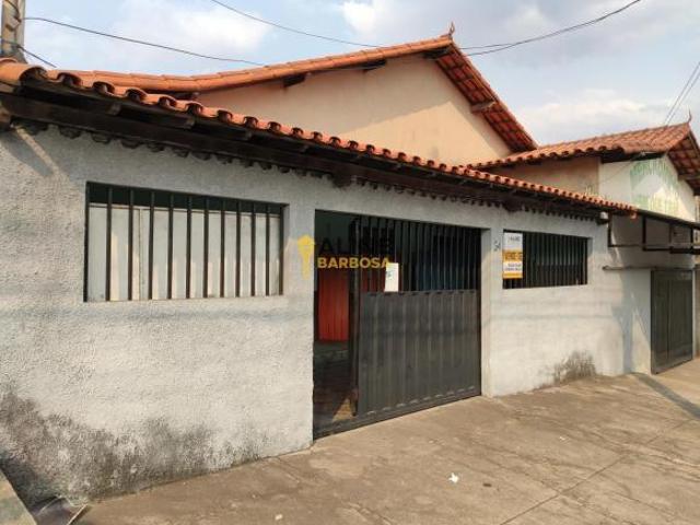 Casa para Venda em Belo Horizonte, Tirol Barreiro, 3 dormitórios, 2 banheiros, 1 vaga