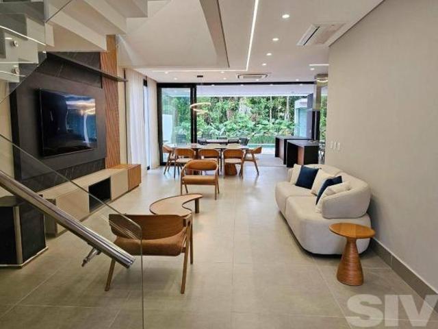 CASA para Venda em BERTIOGA RIVIERA DE SÃO LOURENÇO com 27 m2 de Área Útil, 5 Dormitório s, 5 Suí