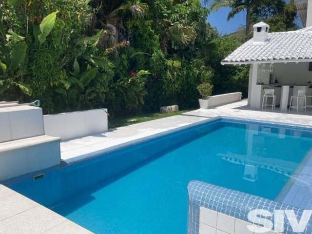 CASA para Venda em BERTIOGA RIVIERA DE SÃO LOURENÇO com 209 m2 de Área Útil, 4 Dormitório s, 3 Su