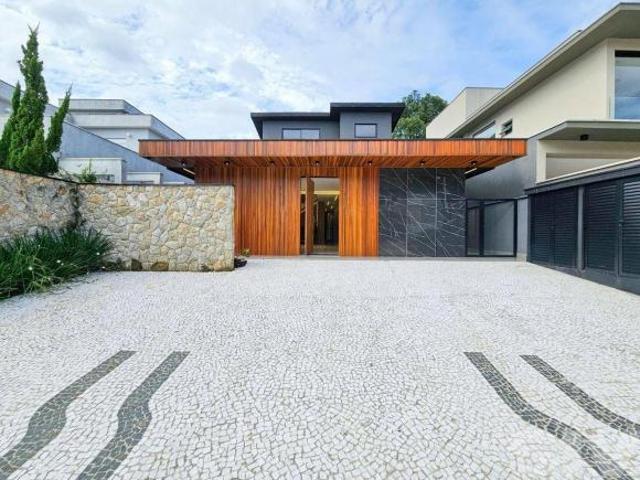 CASA para Venda em BERTIOGA RIVIERA DE SÃO LOURENÇO com 97 m2 de Área Útil, 6 Dormitório s, 6 Suí