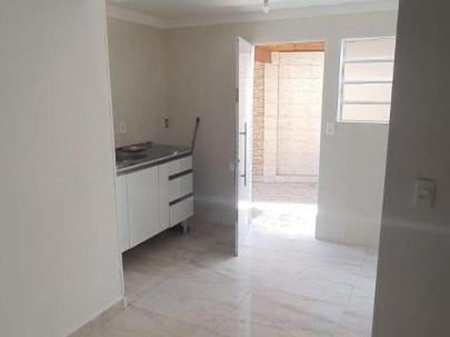 Casa para Venda em Bragança Paulista, Centro, 2 dormitórios, 1 suíte, 3 banheiros, 3 vagas