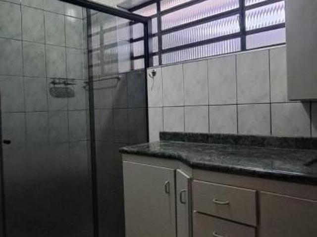 Casa para Venda em Bragança Paulista, Centro, 3 dormitórios, 1 suíte, 3 banheiros, 2 vagas
