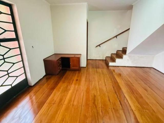 Casa para Venda em Bragança Paulista, J.EUROPA