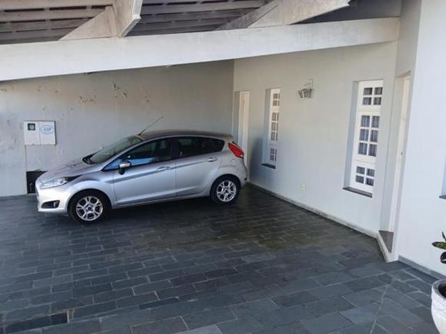 Casa para Venda em Bragança Paulista, Jardim Europa, 3 dormitórios, 1 suíte, 2 banheiros, 2 vagas