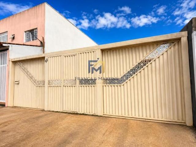 Casa para Venda em Brasília, Ceilândia Norte Ceilândia, 2 dormitórios, 1 suíte, 2 banheiros, 3 vag