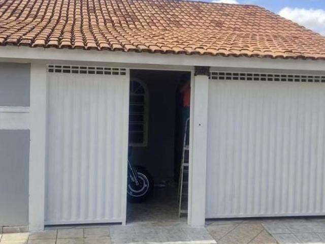 Casa para Venda em Brasília, Guará II, 3 dormitórios, 1 banheiro, 2 vagas