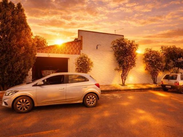 Casa para Venda em Brasília, Santa Maria, 3 dormitórios, 1 suíte, 2 banheiros, 3 vagas
