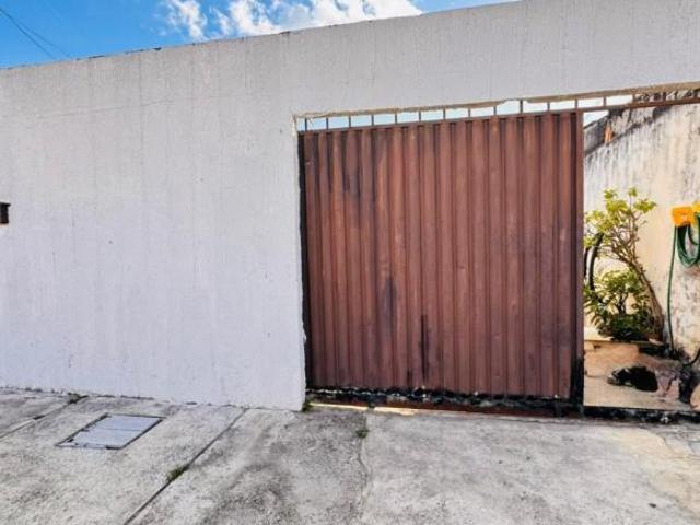Casa para Venda em Brasília, Santa Maria, 3 dormitórios, 2 banheiros, 1 vaga