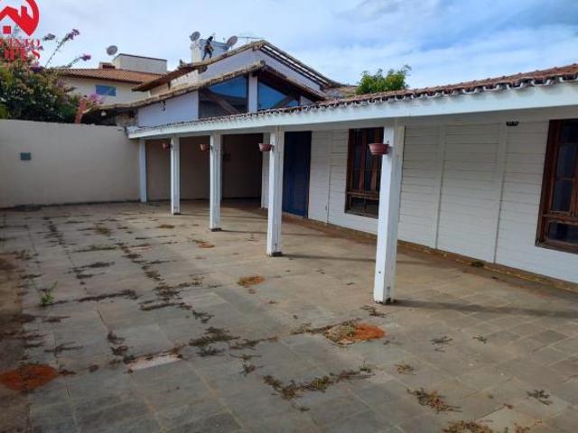 Casa para Venda em Brasília, Setor Habitacional Jardim Botânico, 3 dormitórios, 2 suítes, 4 banheiro