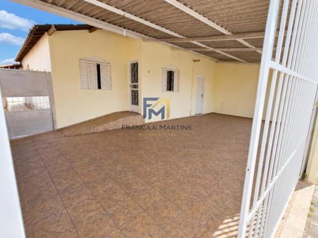 Casa para Venda em Brasília, Taguatinga Norte Taguatinga, 5 dormitórios, 2 banheiros, 3 vagas
