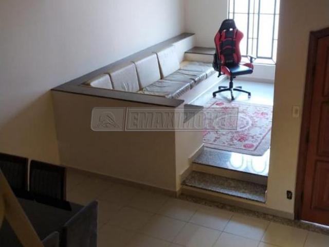 Casa para venda em Brigadeiro Tobias de 240.00m² com 3 Quartos, 1 Suite e 2 Garagens