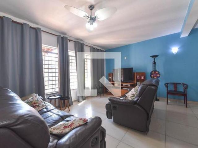 Casa para venda em Brooklin de 129.00m² com 3 Quartos e 2 Garagens