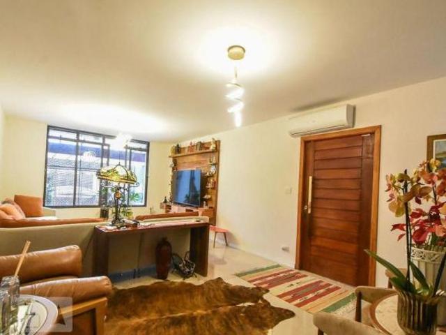 Casa para venda em Brooklin de 120.00m² com 2 Quartos, 2 Suites e 2 Garagens
