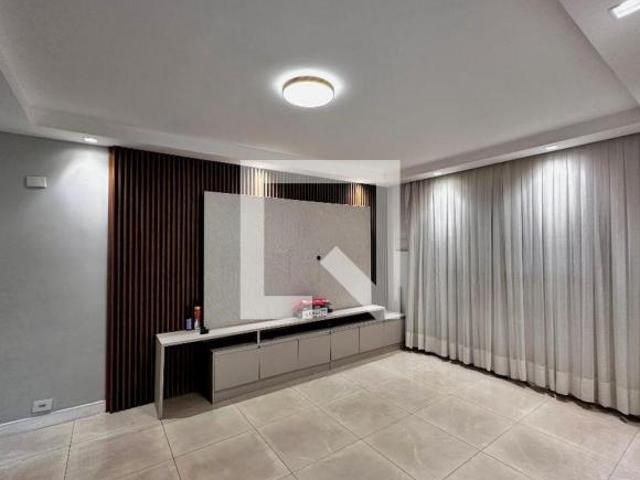 Casa para venda em Brooklin de 165.00m² com 3 Quartos e 2 Garagens